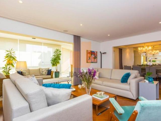 APARTAMENTO 4 DORMITORIOS SENDO 4 SUITES 5 BANHEIROS SALA 2 AMBIENTES 4 VAGAS