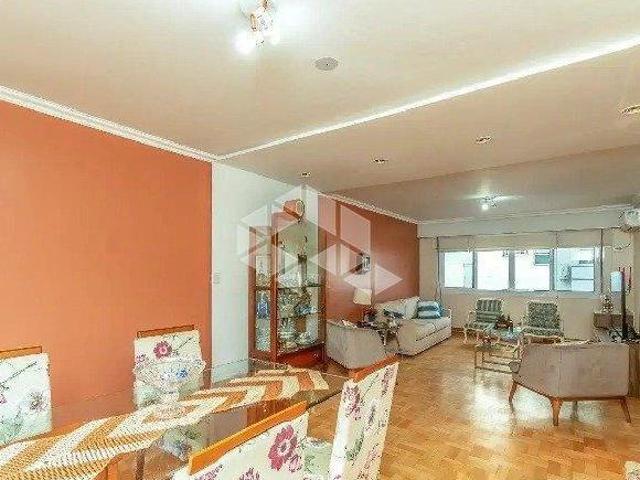Apartamento 4 dormitórios 144 m² privativos em Petrópolis