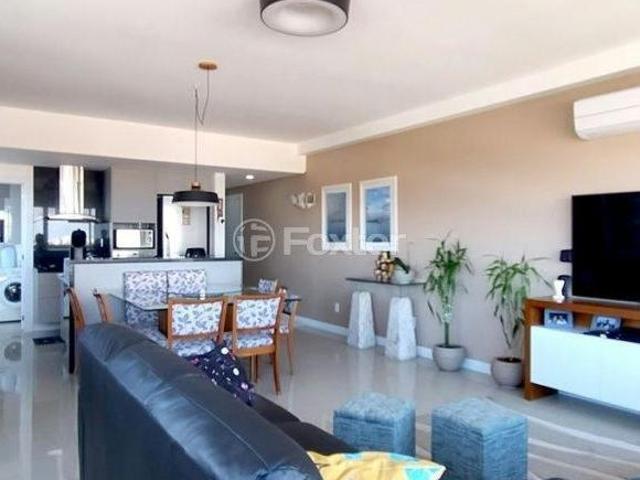 Apartamento, 4 dormitórios, 148 m², em Navegantes