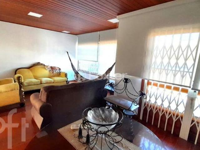 Apartamento, 4 dormitórios, 156.36 m², em Vila Ipiranga