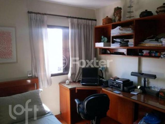Apartamento, 4 dormitórios, 156 m², em Santana