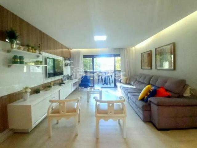 Apartamento, 4 dormitórios, 168 m², em Vila Mariana