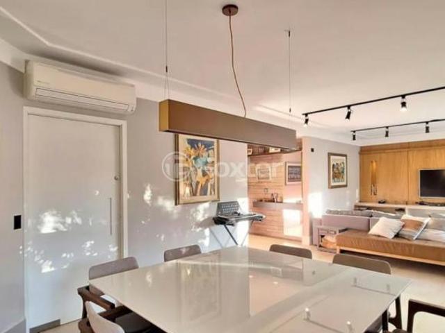 Apartamento, 4 dormitórios, 175 m², em Perdizes