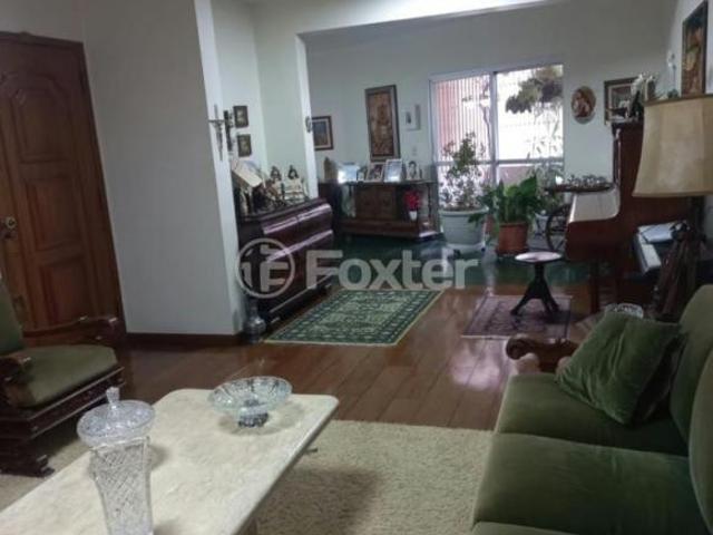 Apartamento, 4 dormitórios, 180 m², em Indianópolis