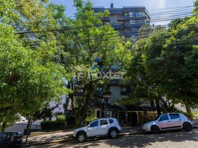 Apartamento, 4 dormitórios, 190.3 m², em Auxiliadora