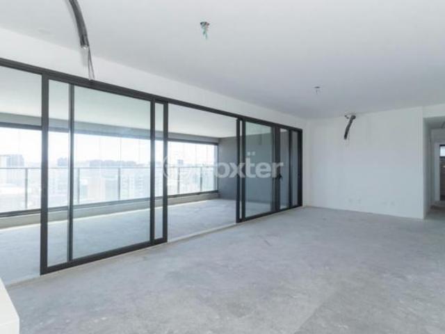 Apartamento, 4 dormitórios, 190 m², em Perdizes