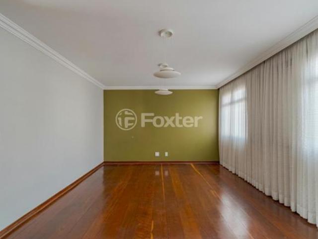 Apartamento, 4 dormitórios, 192 m², em Vila Itapura