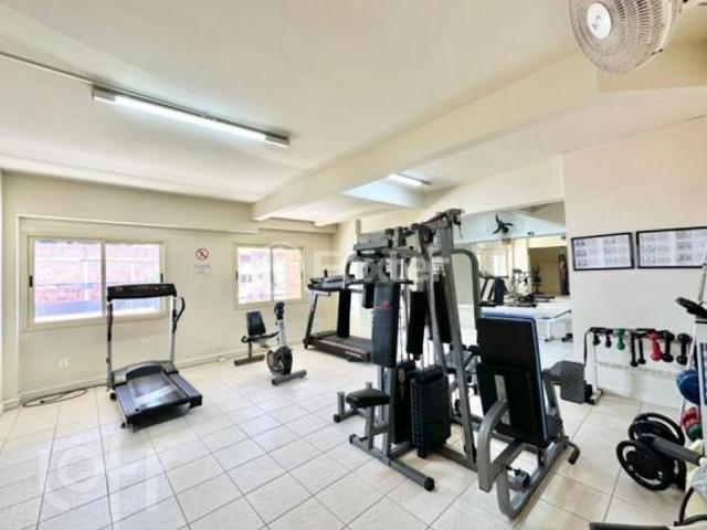 Apartamento, 4 dormitórios, 198 m², em Jardim Beira Mar