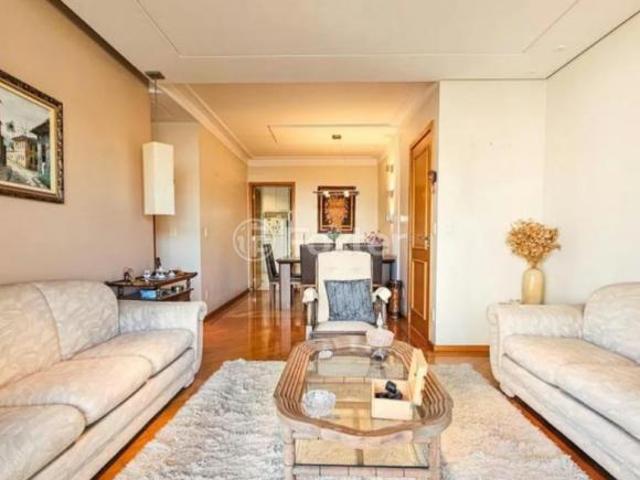 Apartamento, 4 dormitórios, 104 m², em Chácara Santo Antônio Zona Sul