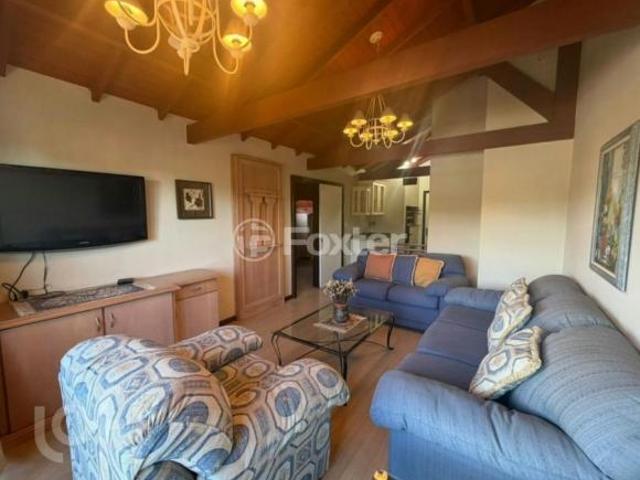 Apartamento, 4 dormitórios, 108.75 m², em Floresta