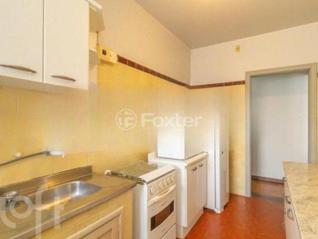 Apartamento, 4 dormitórios, 120 m², em Menino Deus
