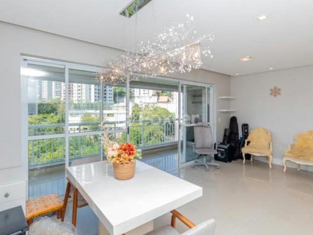 Apartamento, 4 dormitórios, 124 m², em Jardim Ampliação