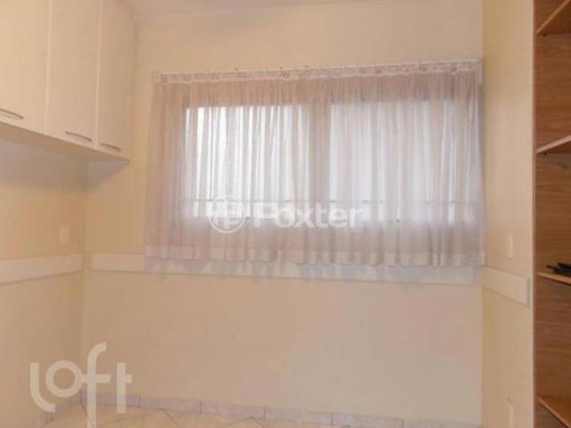 Apartamento, 4 dormitórios, 240 m², em Morumbi