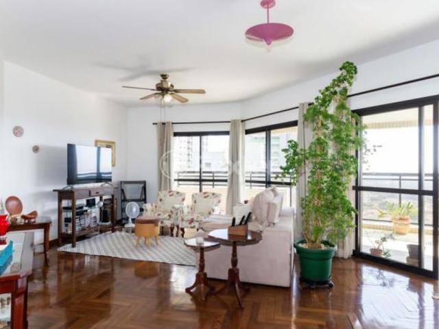 Apartamento, 4 dormitórios, 242 m², em Alto da Lapa