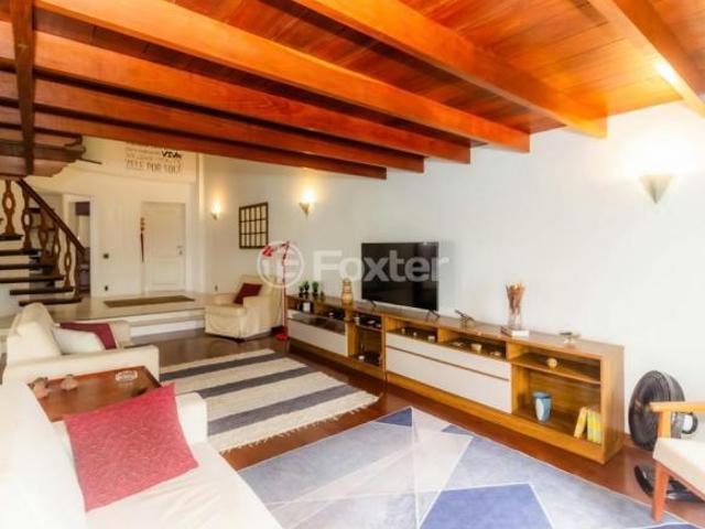 Apartamento, 4 dormitórios, 242 m², em Vila Andrade