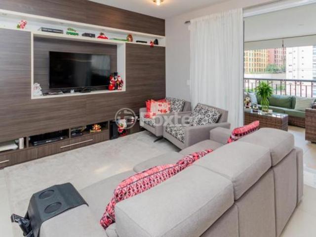 Apartamento, 4 dormitórios, 247 m², em Vila Mariana