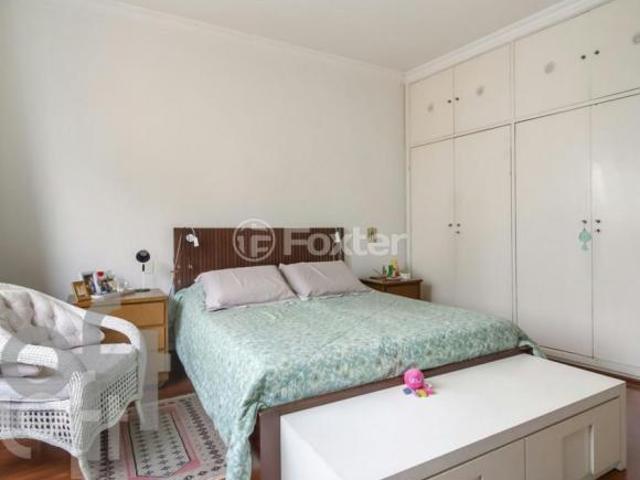 Apartamento, 4 dormitórios, 270 m², em Santa Cecília
