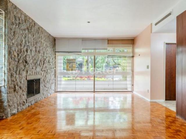 Apartamento, 4 dormitórios, 272.87 m², em Bela Vista