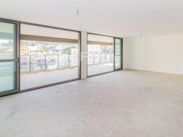 Apartamento, 4 dormitórios, 280 m², em Sumaré