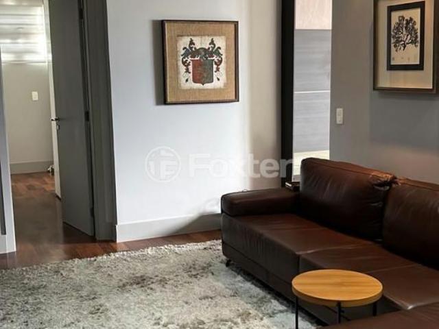 Apartamento, 4 dormitórios, 280 m², em Vila Andrade