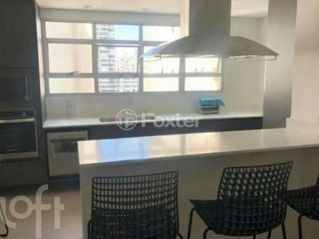 Apartamento, 4 dormitórios, 203 m², em Campo Belo