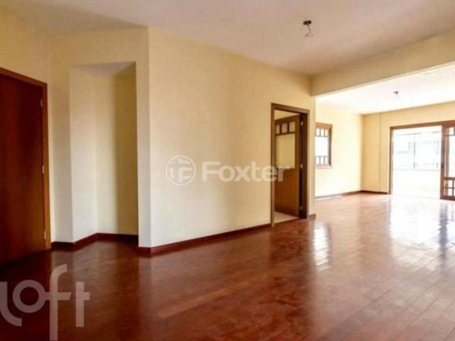 Apartamento, 4 dormitórios, 200.94 m², em Centro