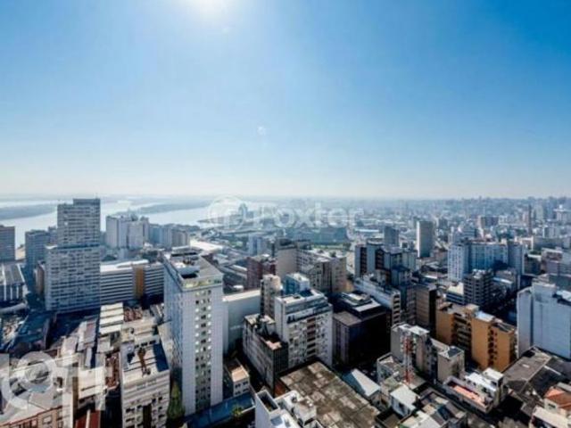 Apartamento, 4 dormitórios, 207 m², em Centro Histórico