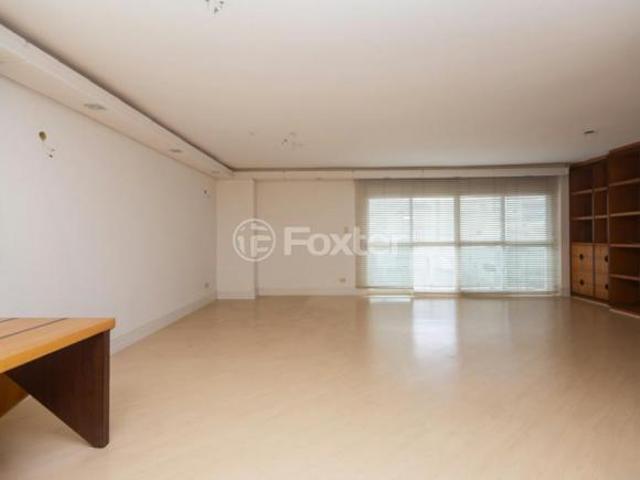 Apartamento, 4 dormitórios, 204 m², em Santa Cecília