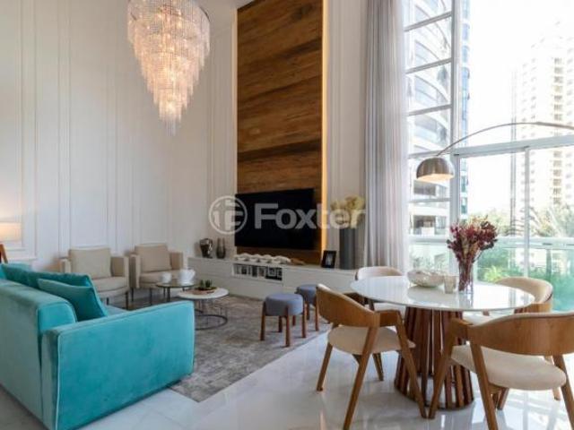 Apartamento, 4 dormitórios, 211 m², em Jardim Morumbi
