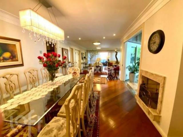 Apartamento, 4 dormitórios, 224.91 m², em Higienópolis