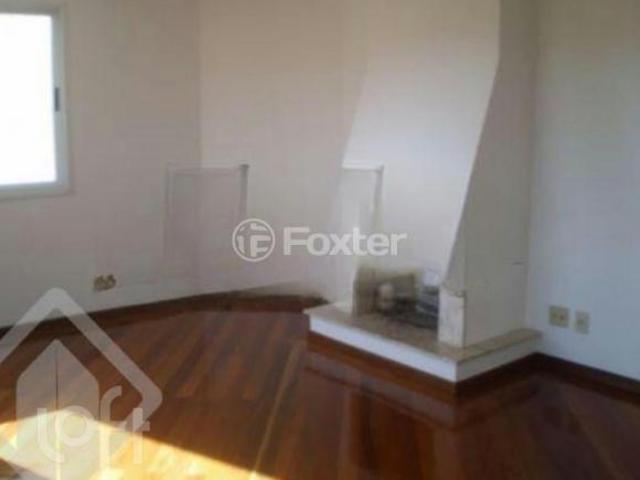 Apartamento, 4 dormitórios, 225 m², em Rio Branco
