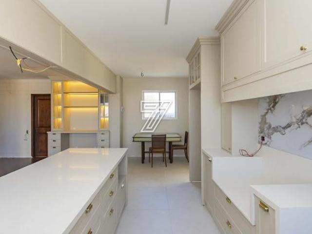 Apartamento 4 dormitórios, 2 suítes, andar alto, f