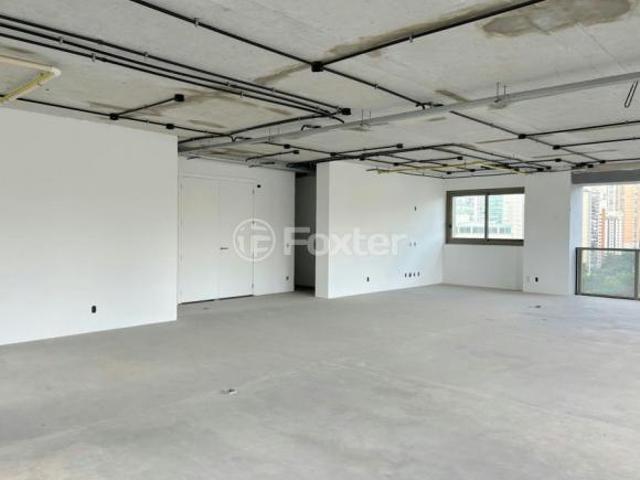 Apartamento, 4 dormitórios, 358 m², em Vila Nova Conceição