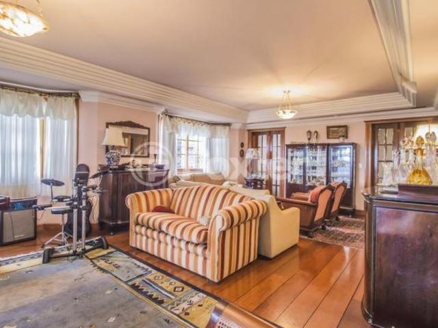 Apartamento, 4 dormitórios, 362.96 m², em Moinhos de Vento
