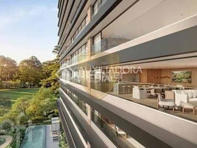Apartamento, 4 dormitórios, 375.93 m², em Bela Vista
