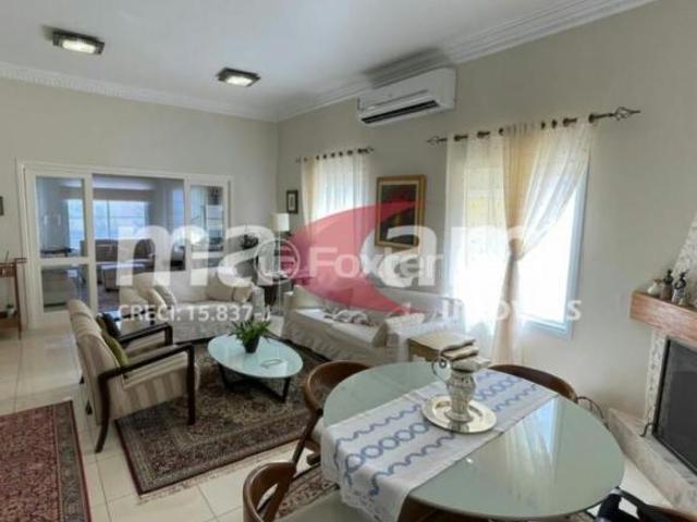 Apartamento, 4 dormitórios, 300 m², em Alphaville