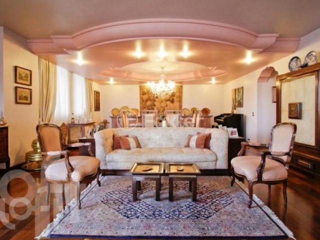 Apartamento, 4 dormitórios, 333 m², em Paraíso