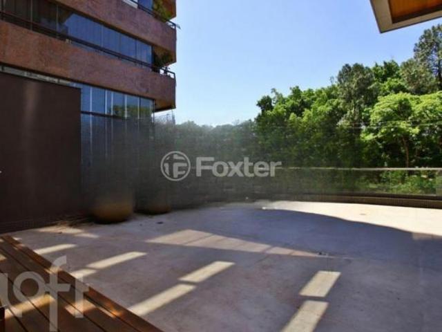 Apartamento, 4 dormitórios, 435.68 m², em Moinhos de Vento