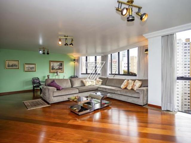 Apartamento 4 dormitórios 4 suítes, com 273m² pr