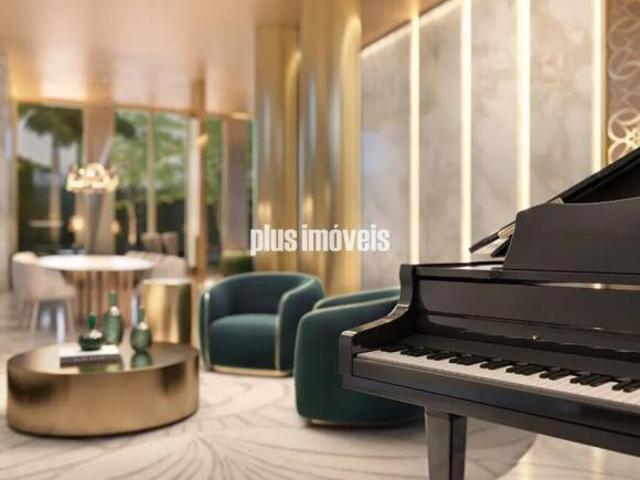 Apartamento 4 Dormitórios 4 Suites 4 Vagas em Moema