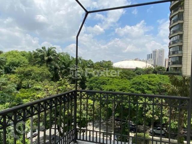 Apartamento, 4 dormitórios, 532 m², em Vila Mariana