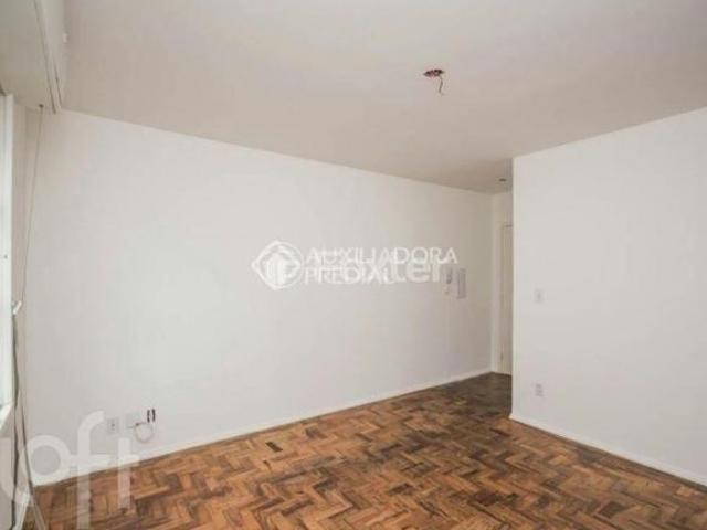 Apartamento, 4 dormitórios, 80 m², em Cristal