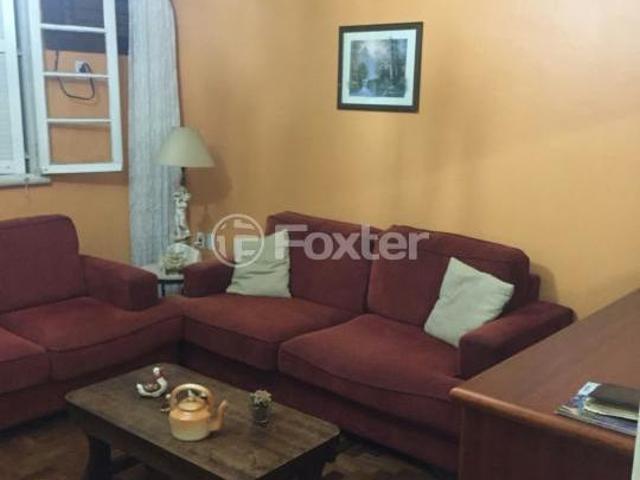Apartamento, 4 dormitórios, 95 m², em Menino Deus