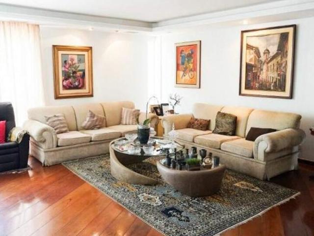 Apartamento 4 Dorms com 2 Vagas no Centro de Santo André – Aceita Permuta
