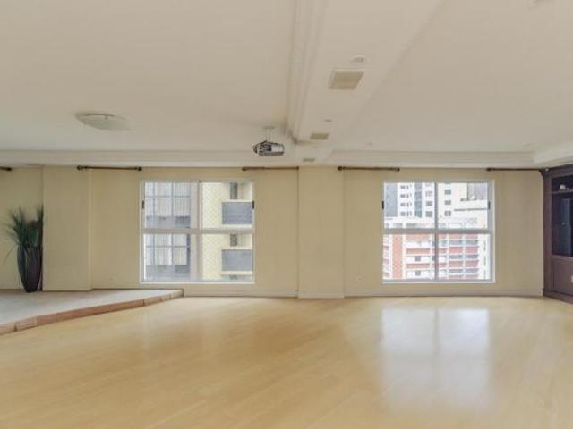 APARTAMENTO | 4 QTOS | ÁGUA VERDE | 297M²
