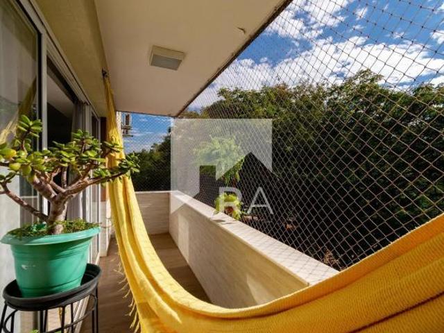 APARTAMENTO 4 QTOS ASA SUL VAZADO VARANDA NASCENTE