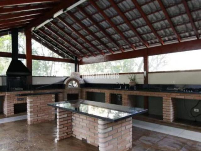 Apartamento 4 Quartos 3 Suites 3 Vagas Deposito no Morumbi!