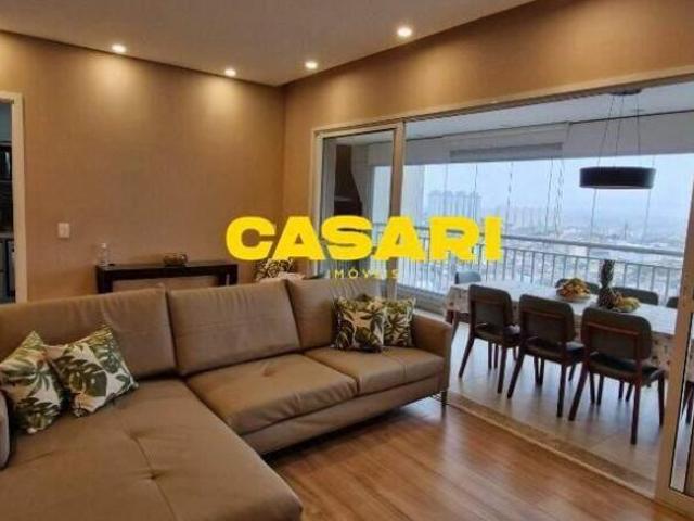 Apartamento 4 quartos, 3 suites, varanda churrasqueira, 3 vagas+Depósito 151m2 Jardim do Mar S