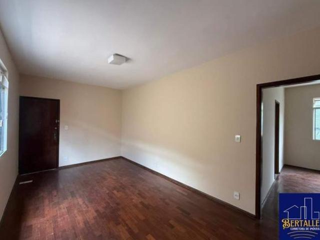 Apartamento 4 quartos, 1 suíte, 120m², 2 vagas de garagem, próximo a parques, em excelente localizaç
