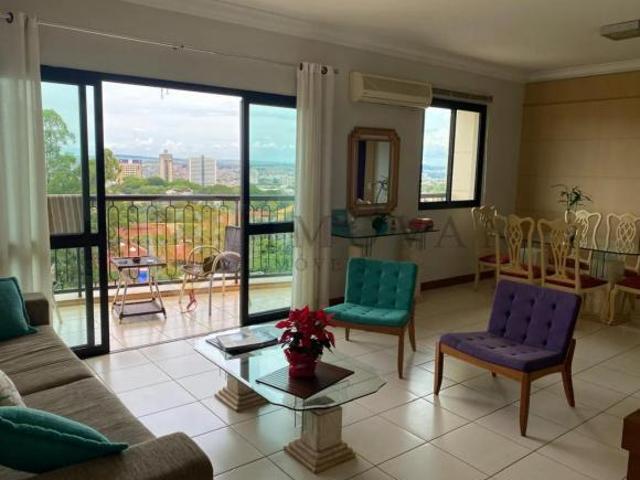 Apartamento 4 Quartos, 1 Suíte, 140 m²
